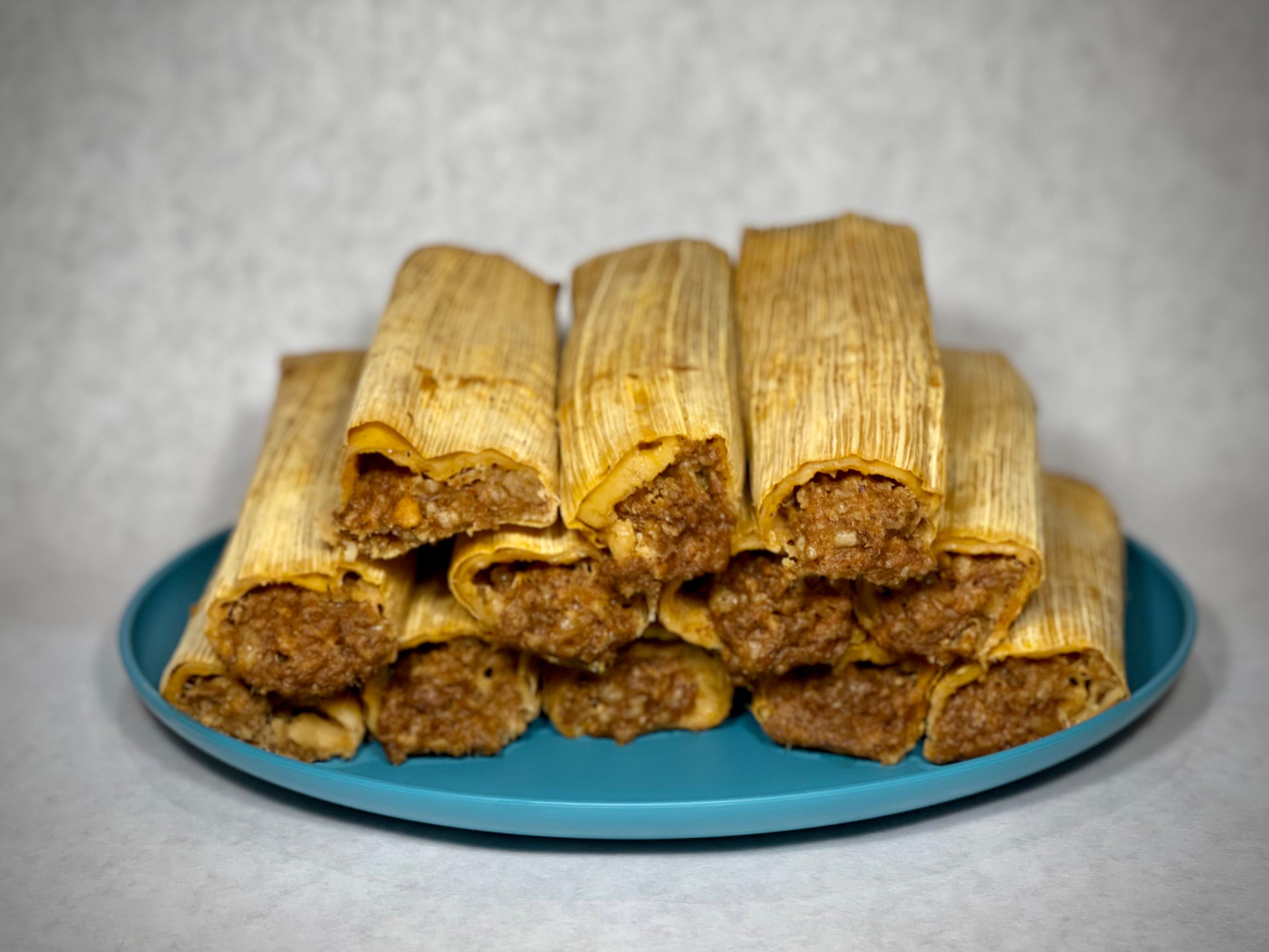 Handmade Pork Tamales - 1 Dozen – Alfonso's Tamales